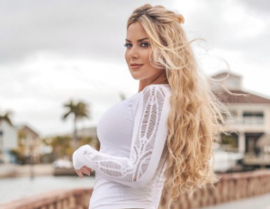 Athena Vas, Who is The True Example of 'Beauty with Brain' for Her ...